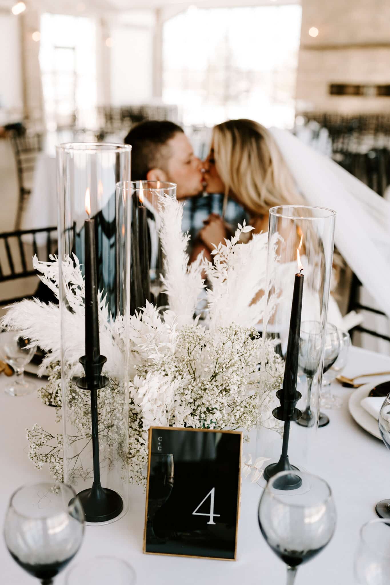 Black and White Modern Wedding in Sioux Falls, South Dakota | Hitch ...