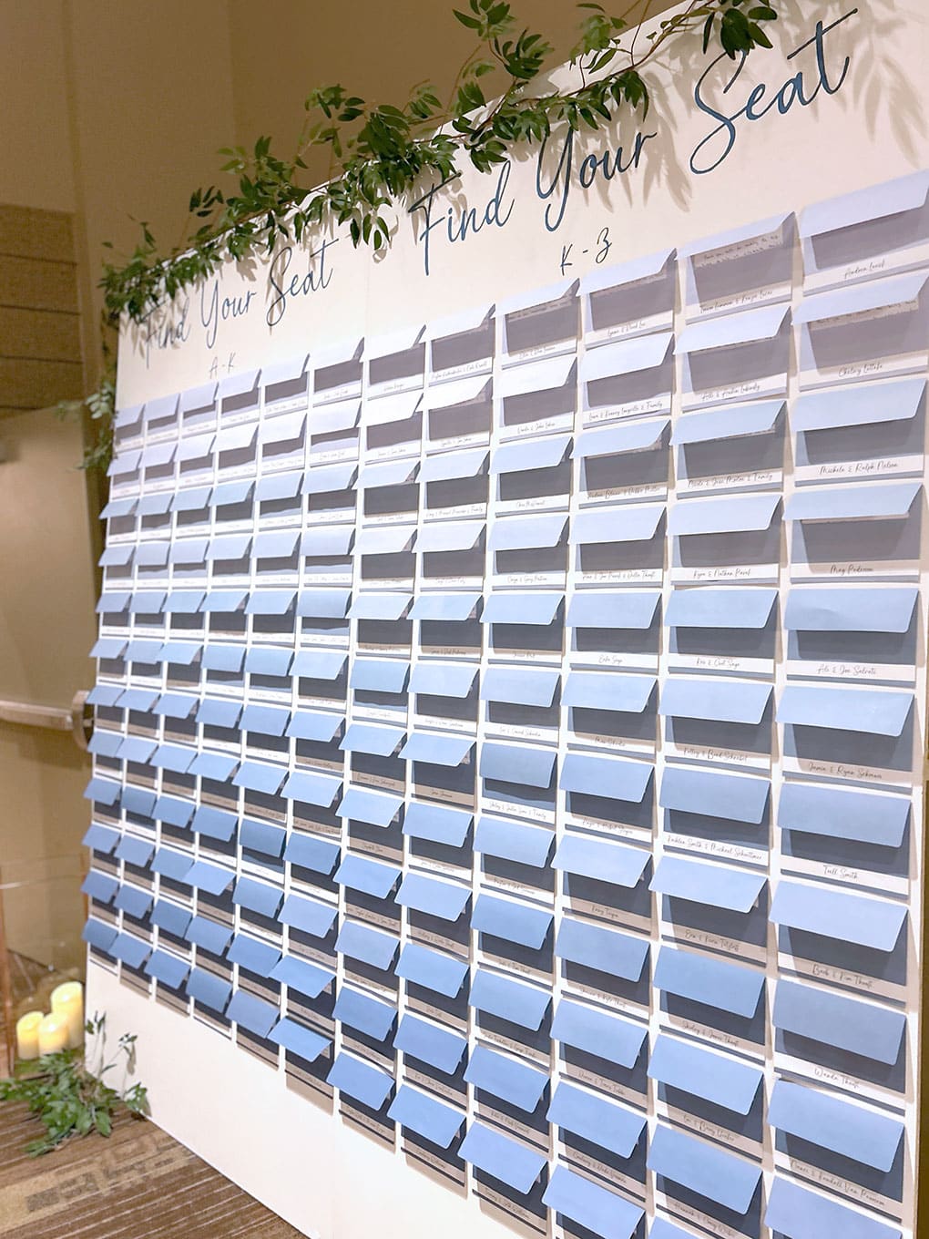 Elevate your Wedding with a Seating Chart: Pros & cons | Hitch Studio ...