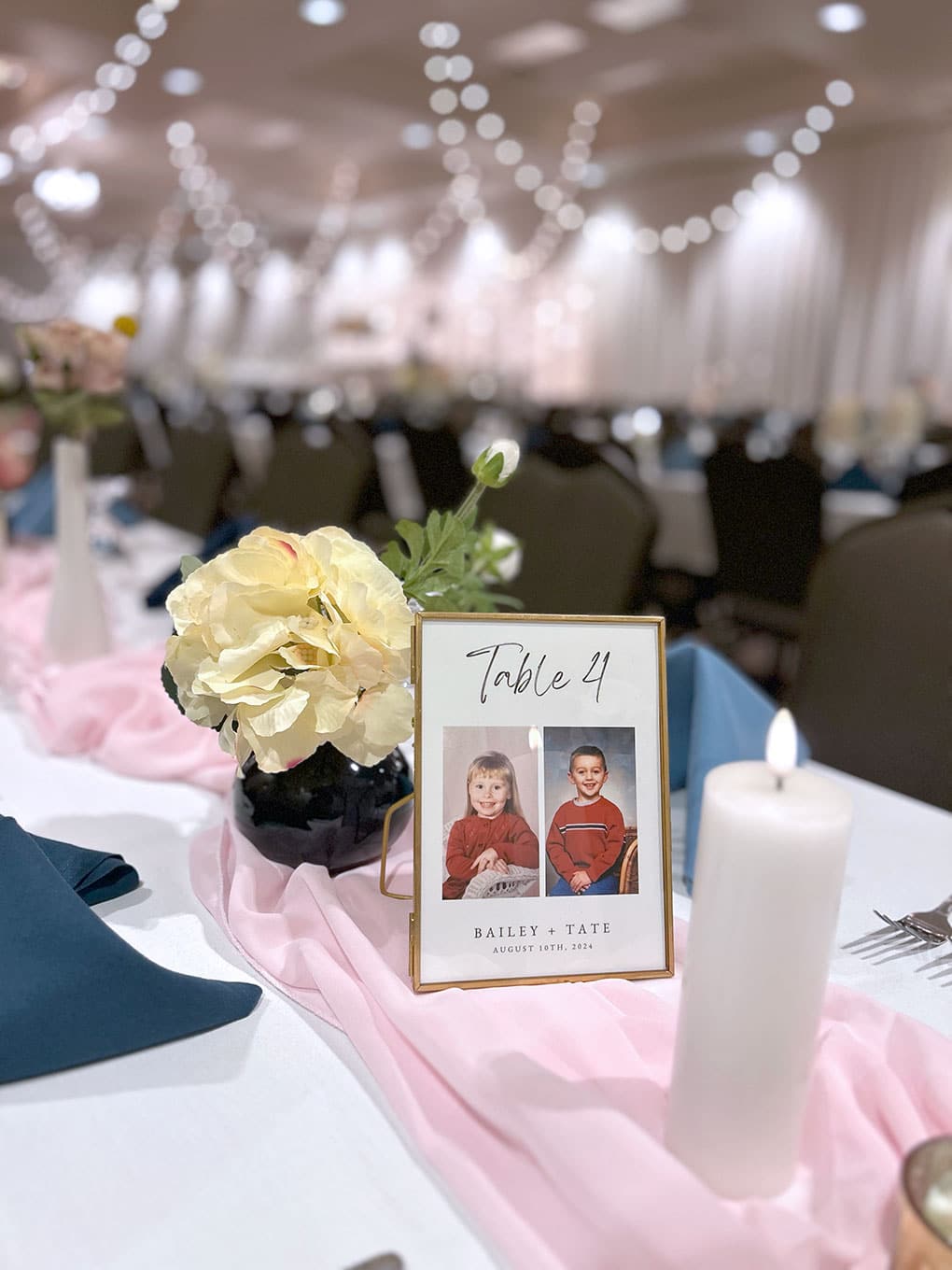 Elevate your Wedding with a Seating Chart: Pros & cons | Hitch Studio ...